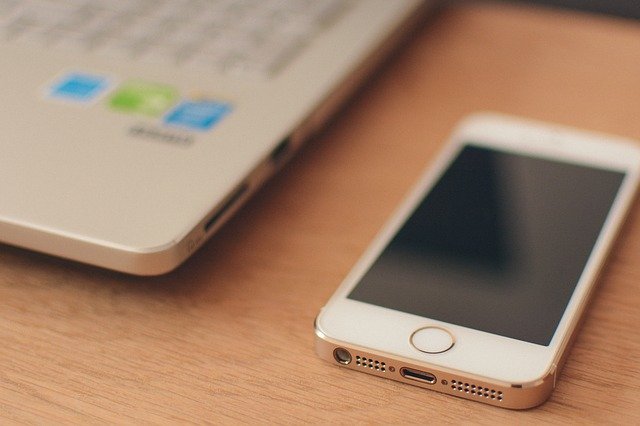 TOEIC対策アプリおすすめ人気ランキング8選【令和編】880点所有者が徹底比較！無料や有料、iPhone・Androidにわけて紹介！ | EIKARA